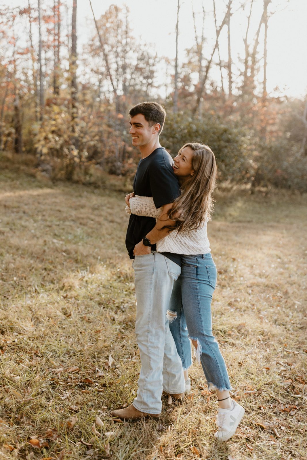 Outdoor Fall Virginia Engagement Photos by Casey Ripp